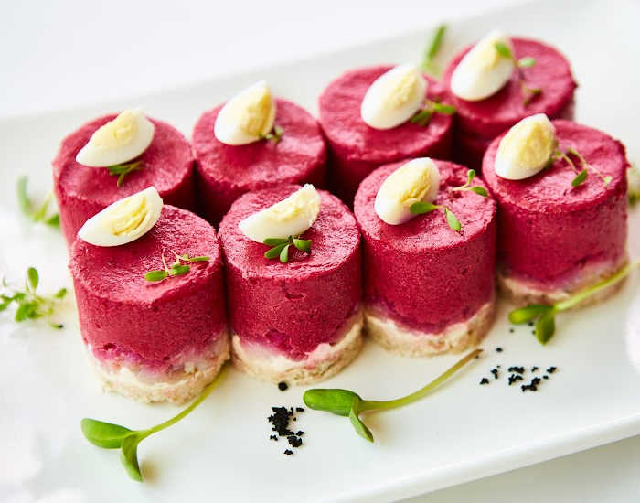 3 Unique Party Salads To Spice Up Your Fine-Dining Dinner