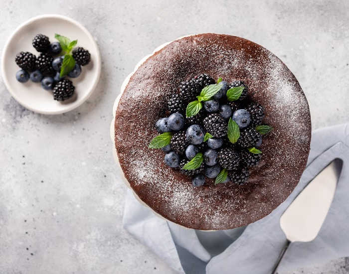 8 Ultimate Chocolate Cake Decorating Ideas: Your Creativity