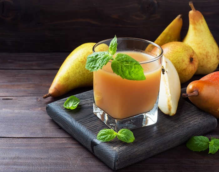 Pear Juice 101: Get Juiced For Health-Conscious Individuals
