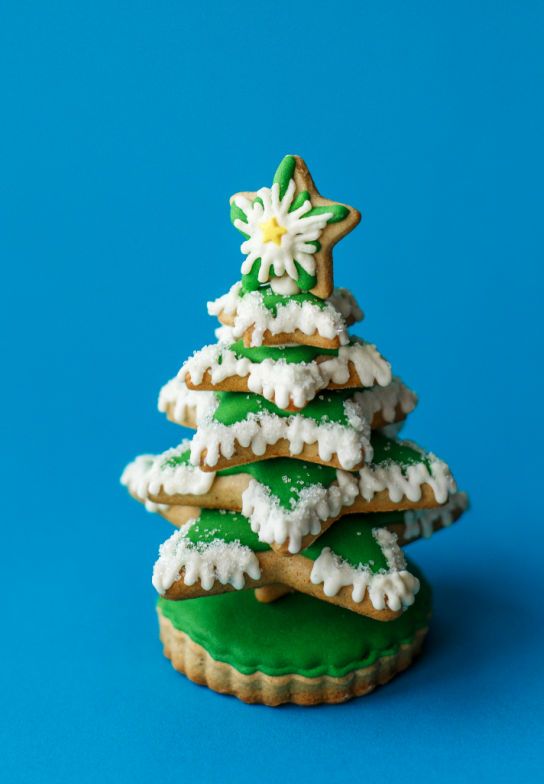 Baking Christmas Tree Sugar Cookies: Bring Joy To Your Table